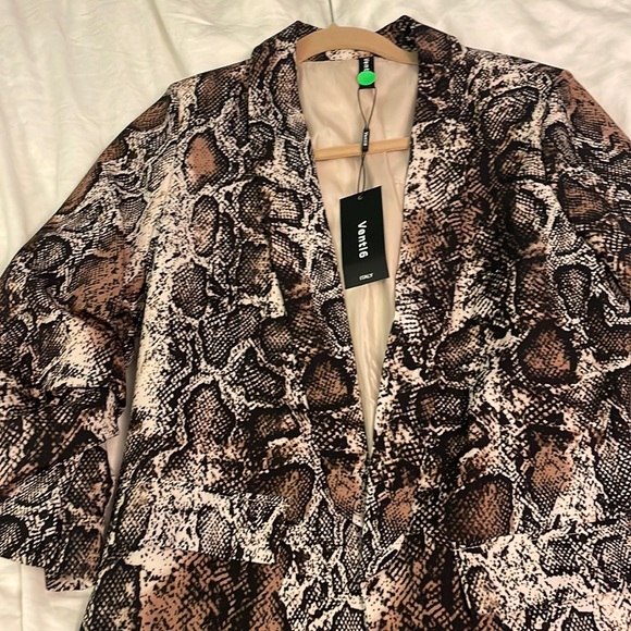 Venti6 | Jackets & Coats | Venti6 Size Xl Multicolor Snakeskin Print ...